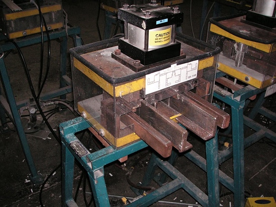 TRD Air press Flush fin frame tool - Hilditch Enterprises