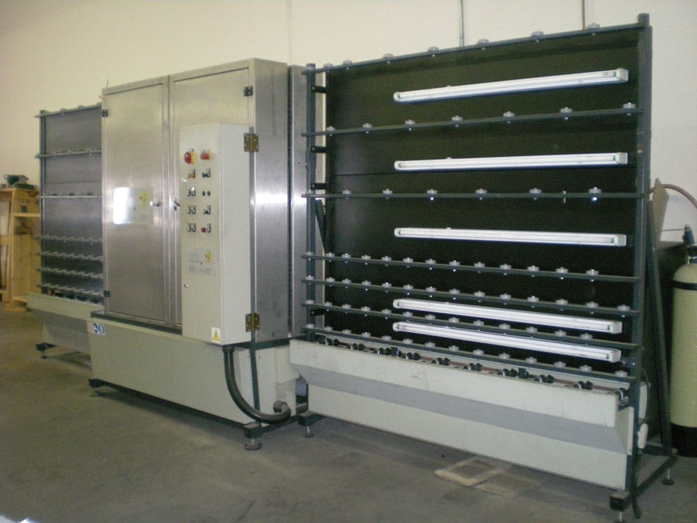 Vertical Glass washing machines