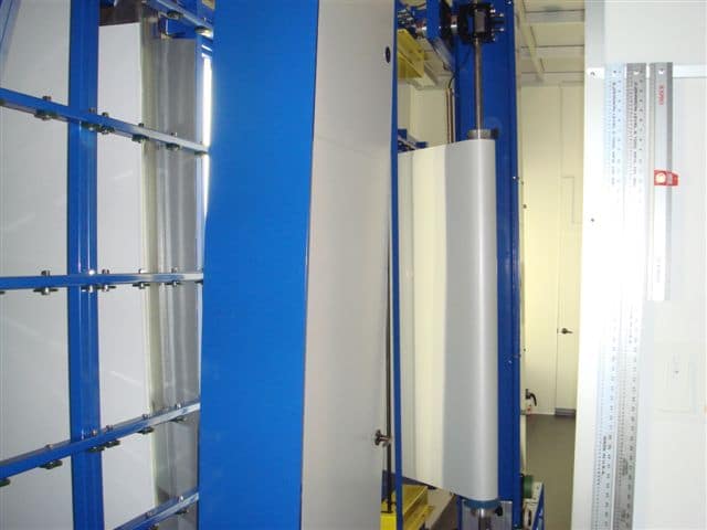 Vertical laminating line
