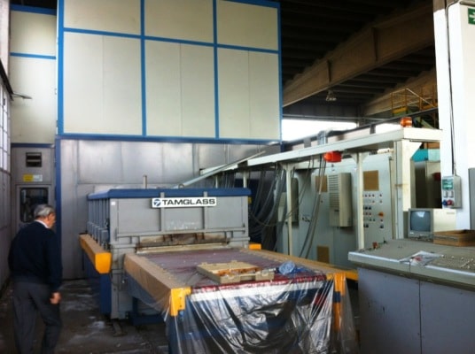 Glass tempering furnaces