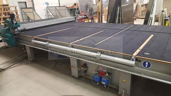 Bottero 332BKM-R Glass cutting table